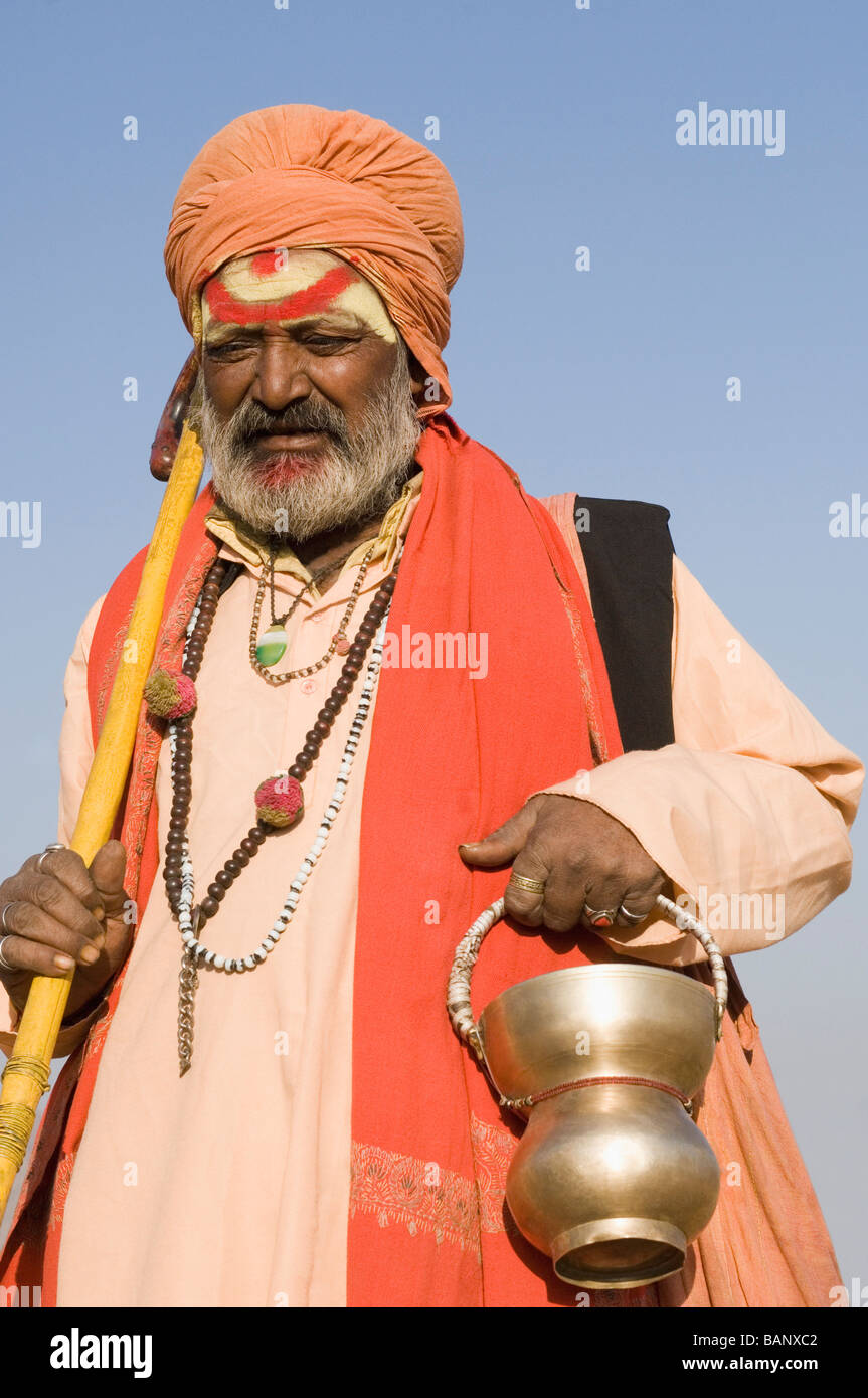 Kamandal hi-res stock photography and images - Alamy