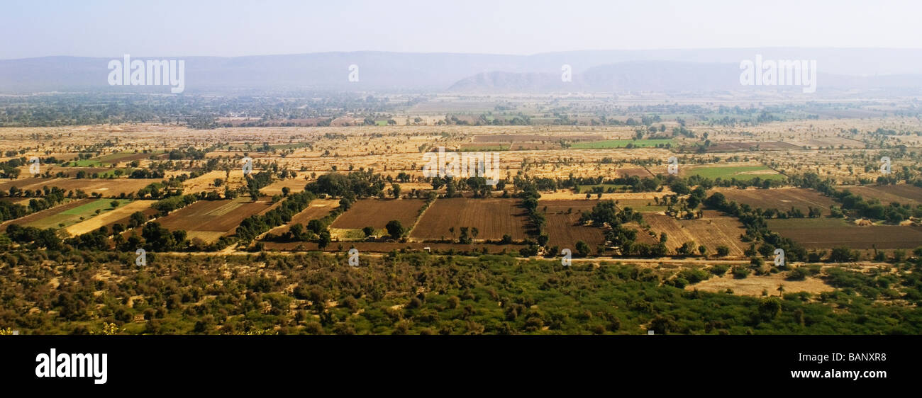 Rajasthan landscape hi-res stock photography and images - Alamy