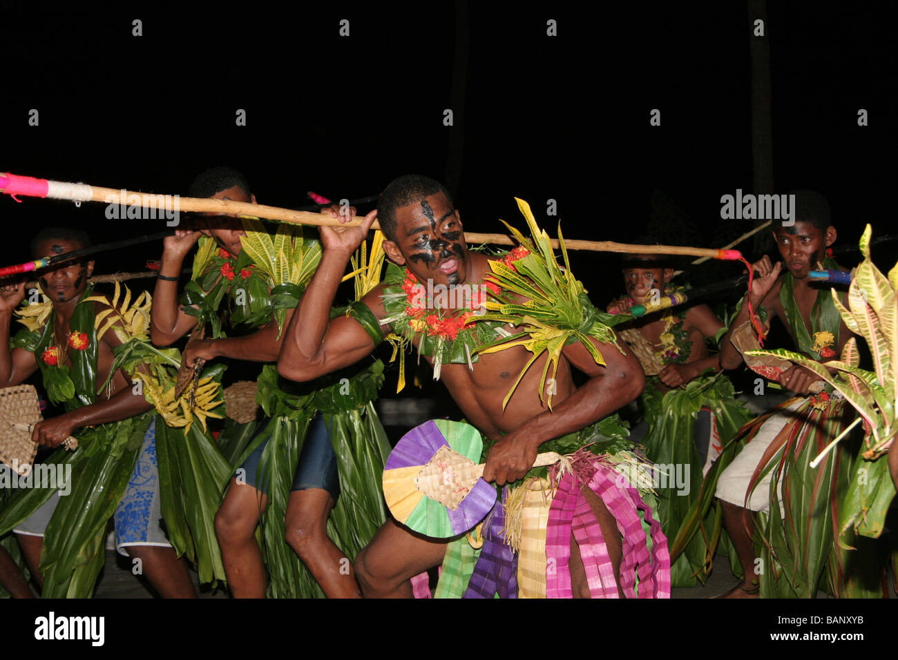 Traditional Fijian dancers Stock Photo - Alamy