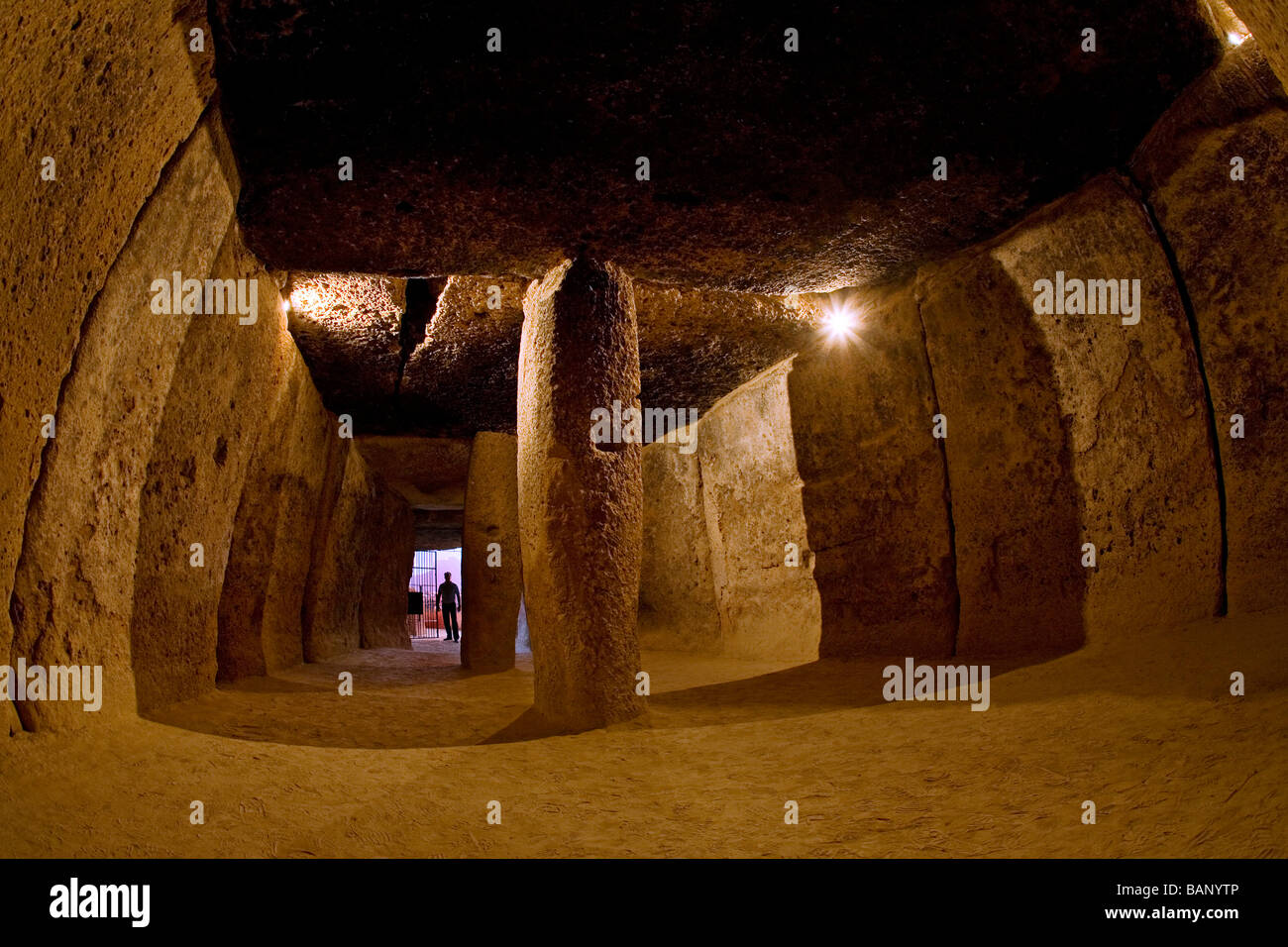 Monumento megalitico hi-res stock photography and images - Alamy