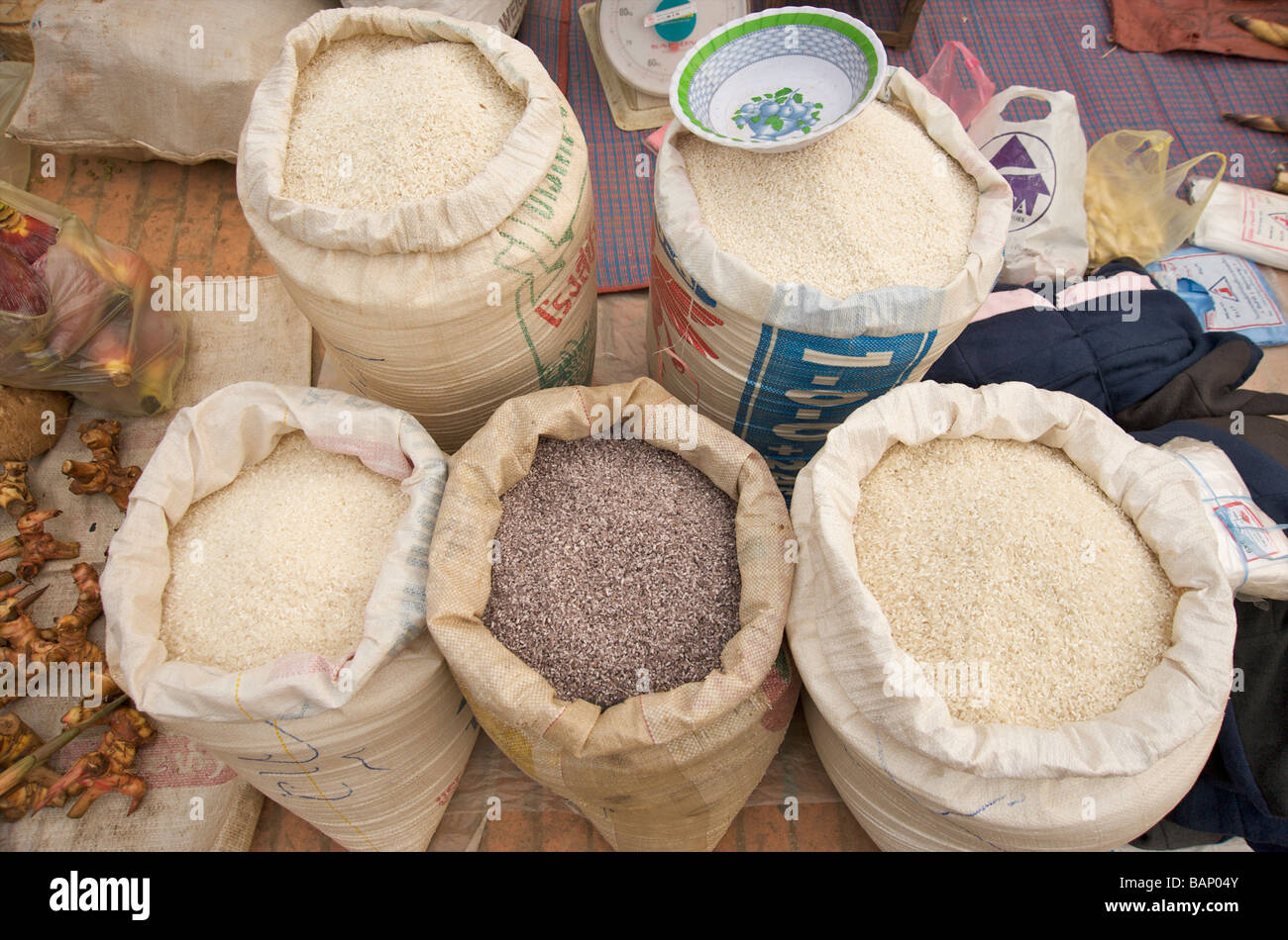Sacks of rice hi-res stock photography and images - Alamy