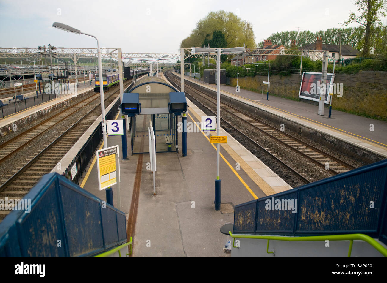 Platforms at Tring station on the west coast line Stock Photo - Alamy