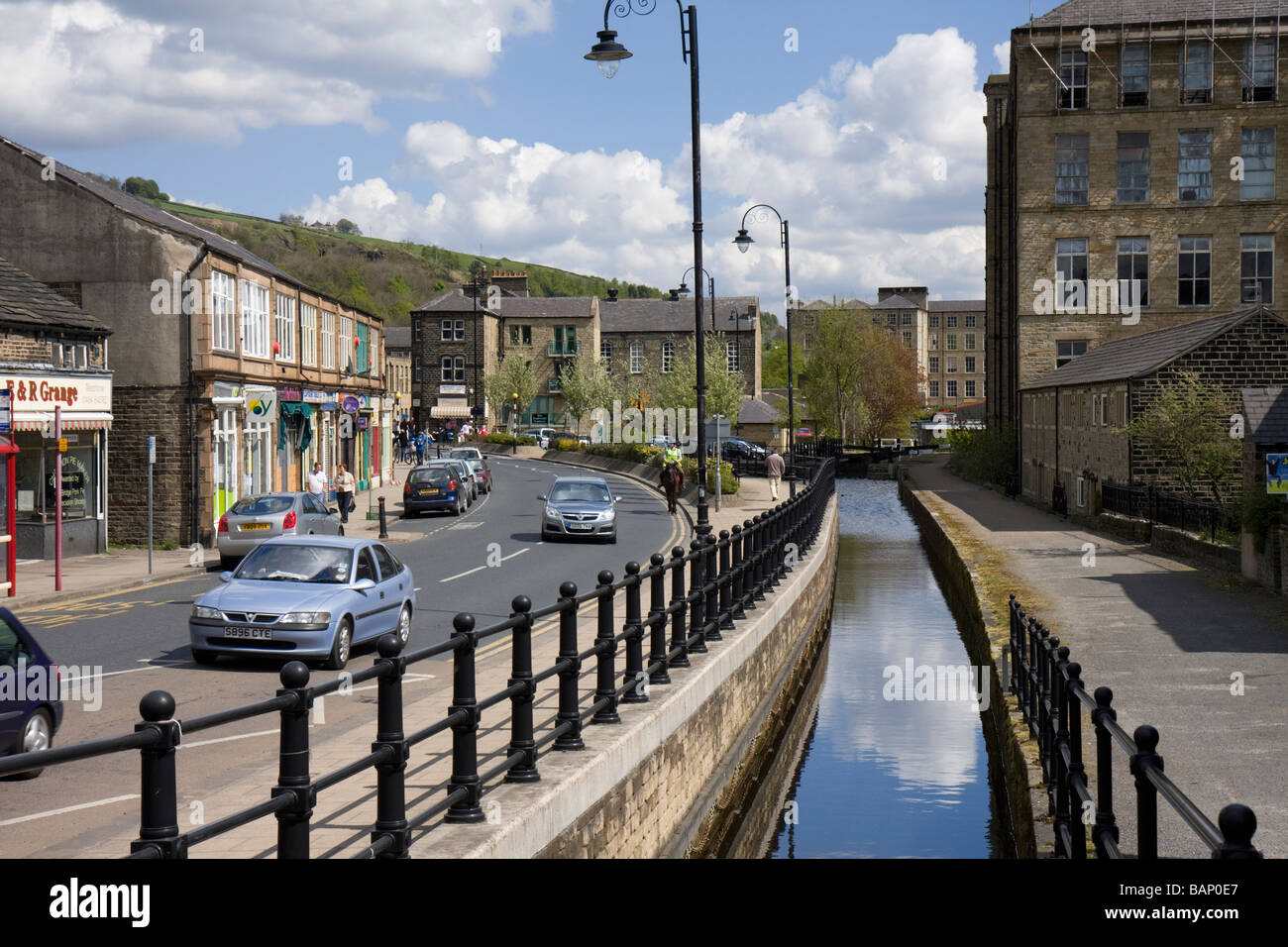 Slaithwaite hi-res stock photography and images - Alamy