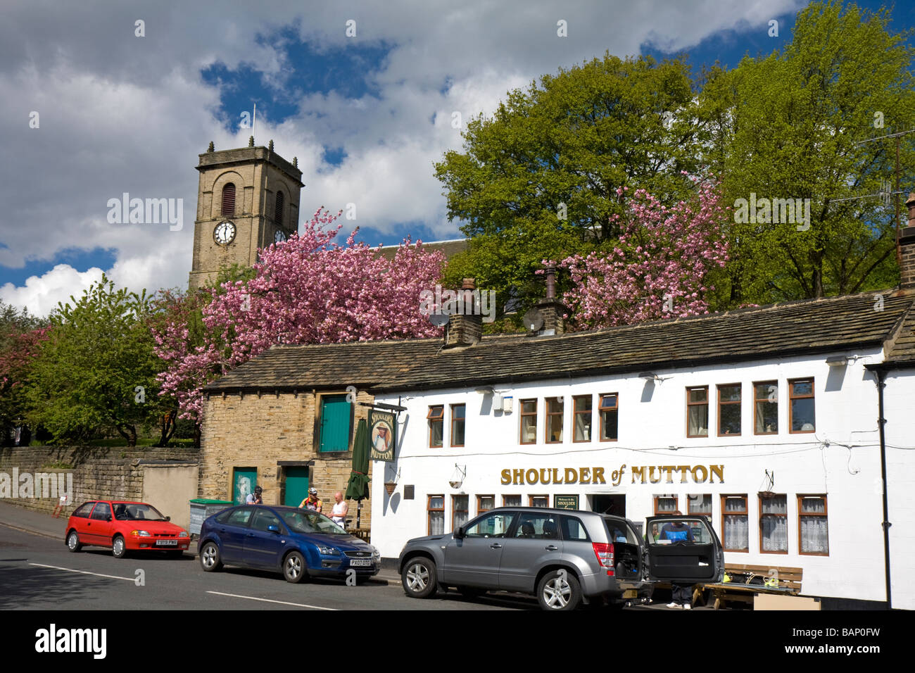 Pub and St James' Church in town centre, Slaithwaite, West Yorkshire ...