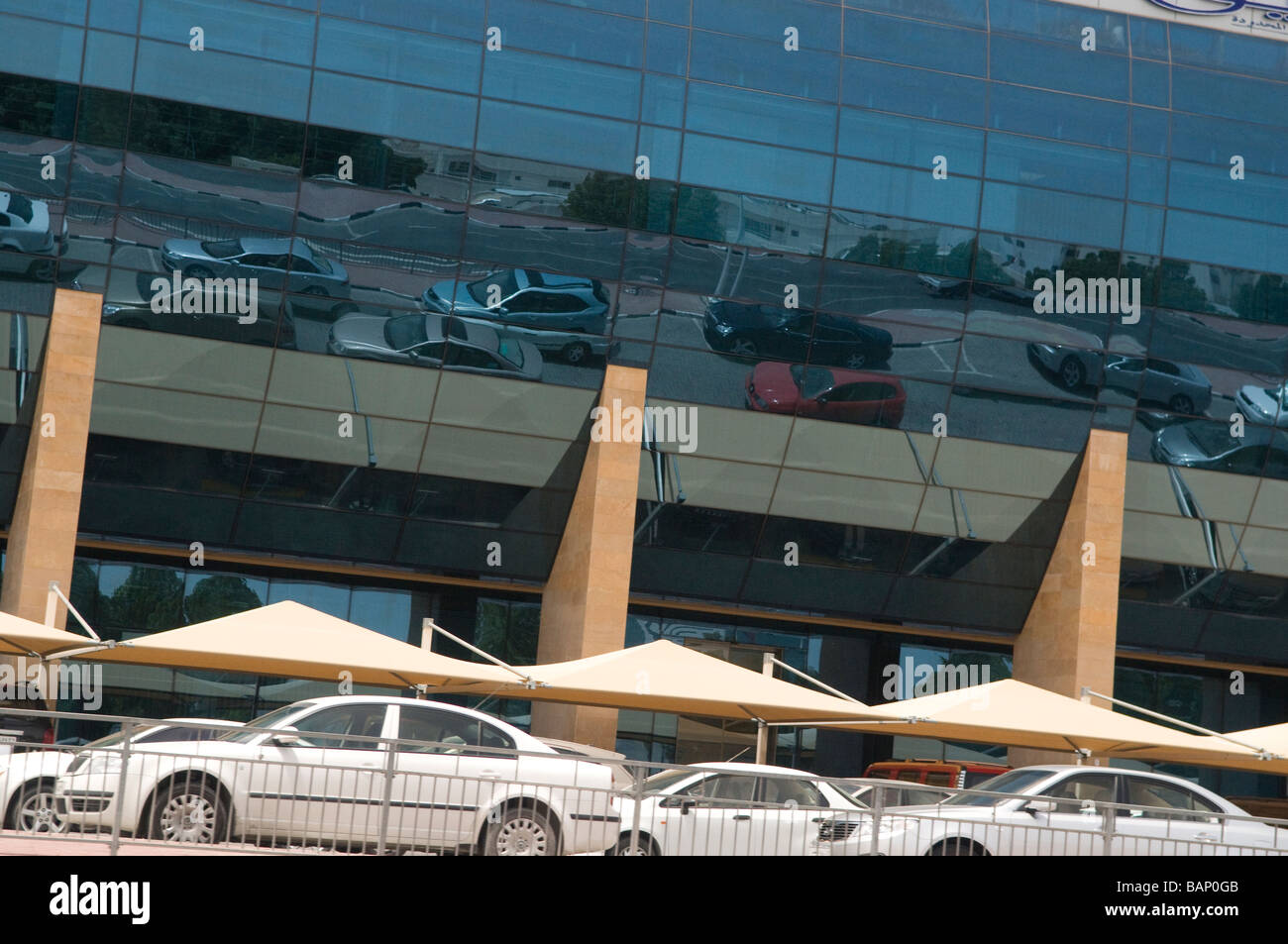 Glass canopies hi-res stock photography and images - Alamy