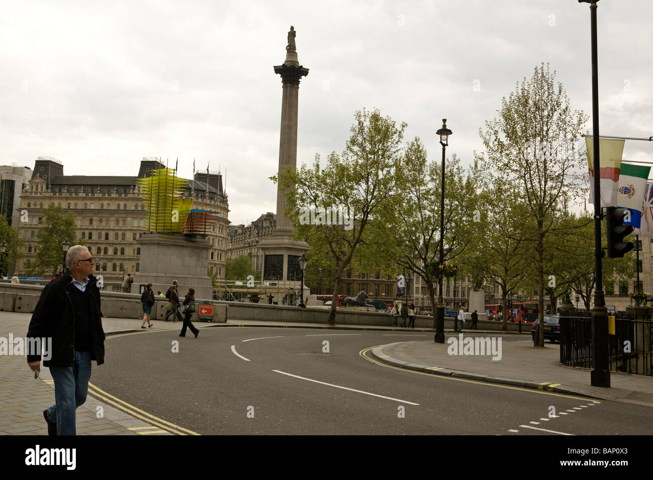 Pall mall street view hi-res stock photography and images - Alamy