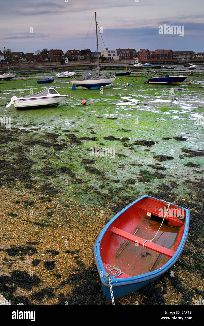 Red tide and boats hi-res stock photography and images - Alamy