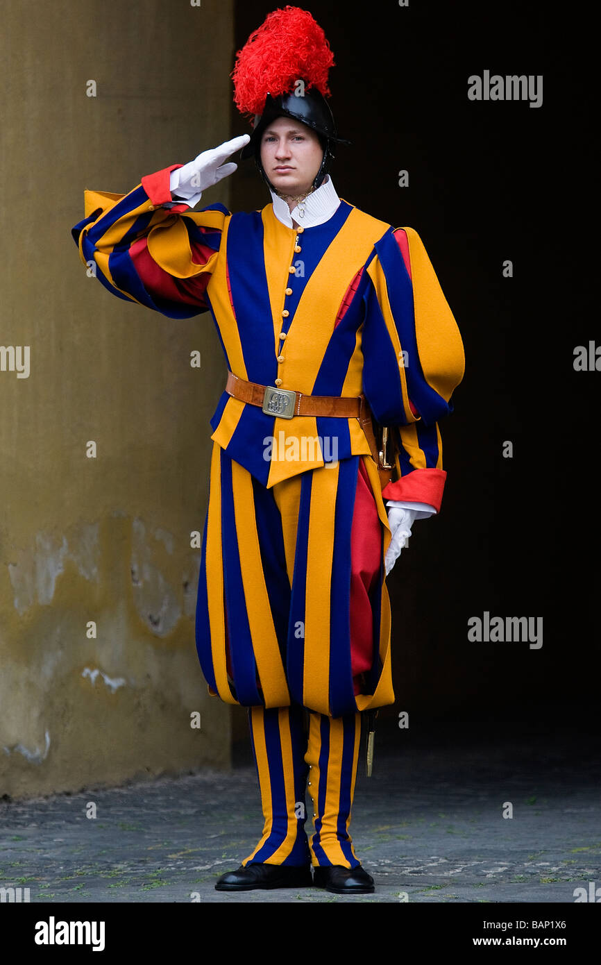 Papal Swiss Guard Stock Photos & Papal Swiss Guard Stock Images - Alamy