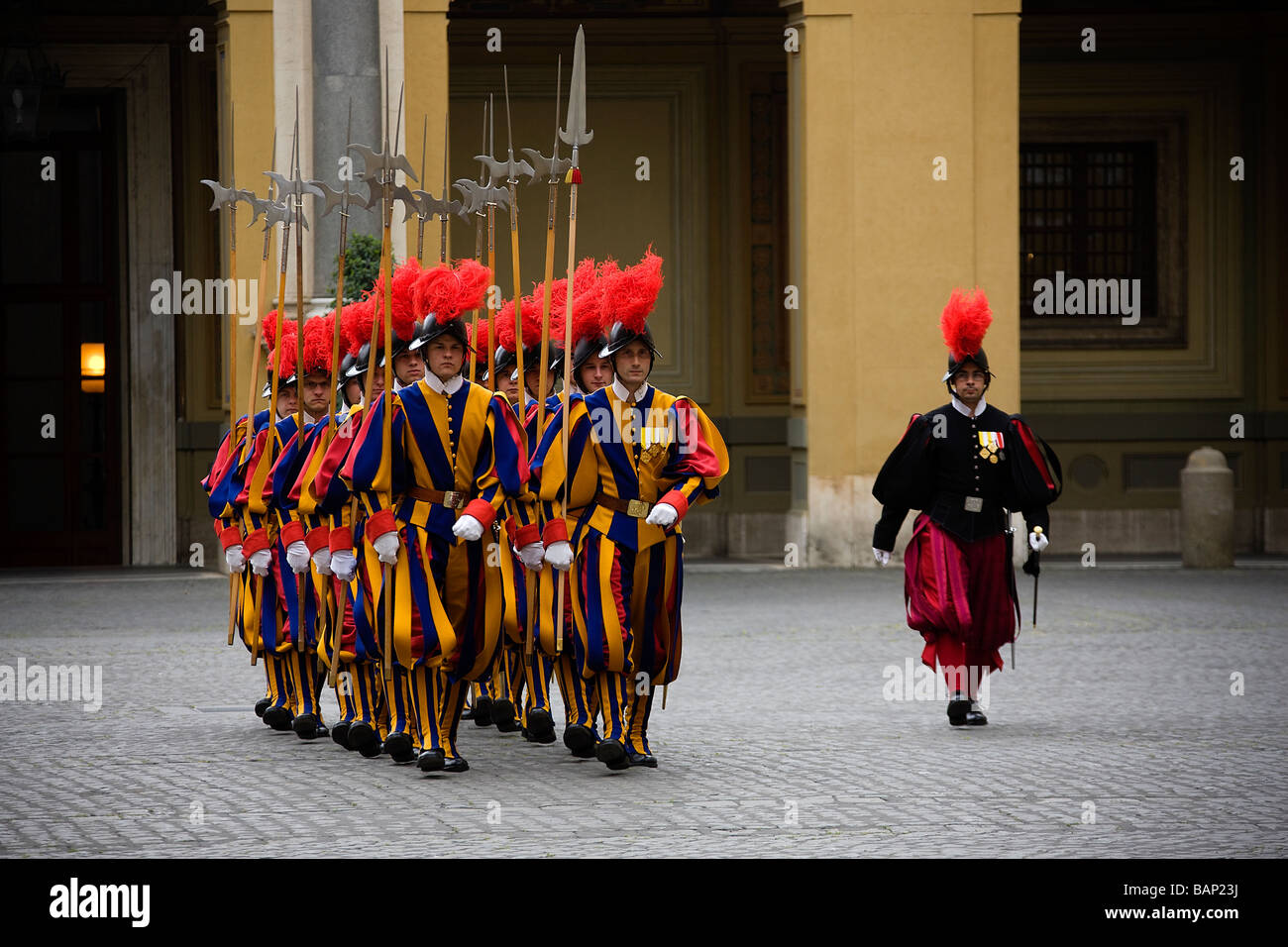 Swiss guard hi-res stock photography and images - Alamy