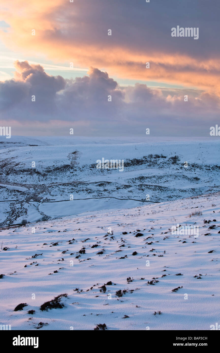 York sunset uk snow hi-res stock photography and images - Alamy