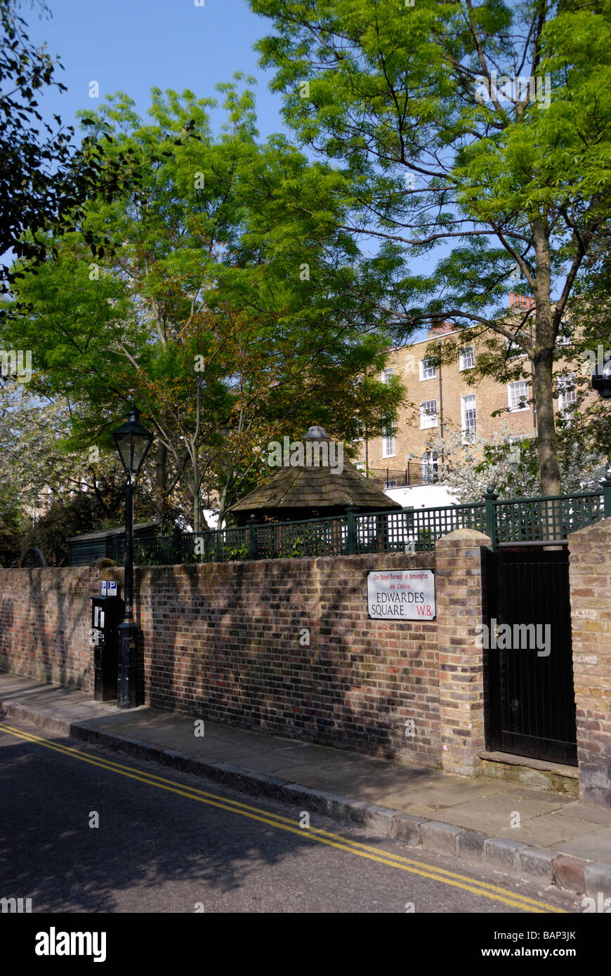 Edwardes square kensington hi-res stock photography and images - Alamy
