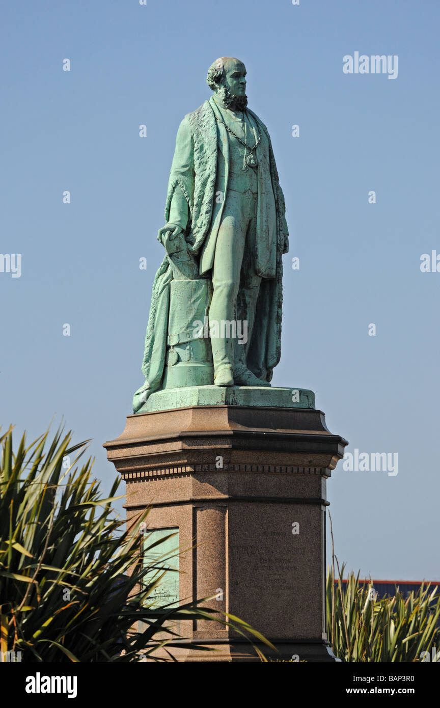 Statue of Sir James Ramsden, Ramsden Square, Barrow-in-Furness, Cumbria ...