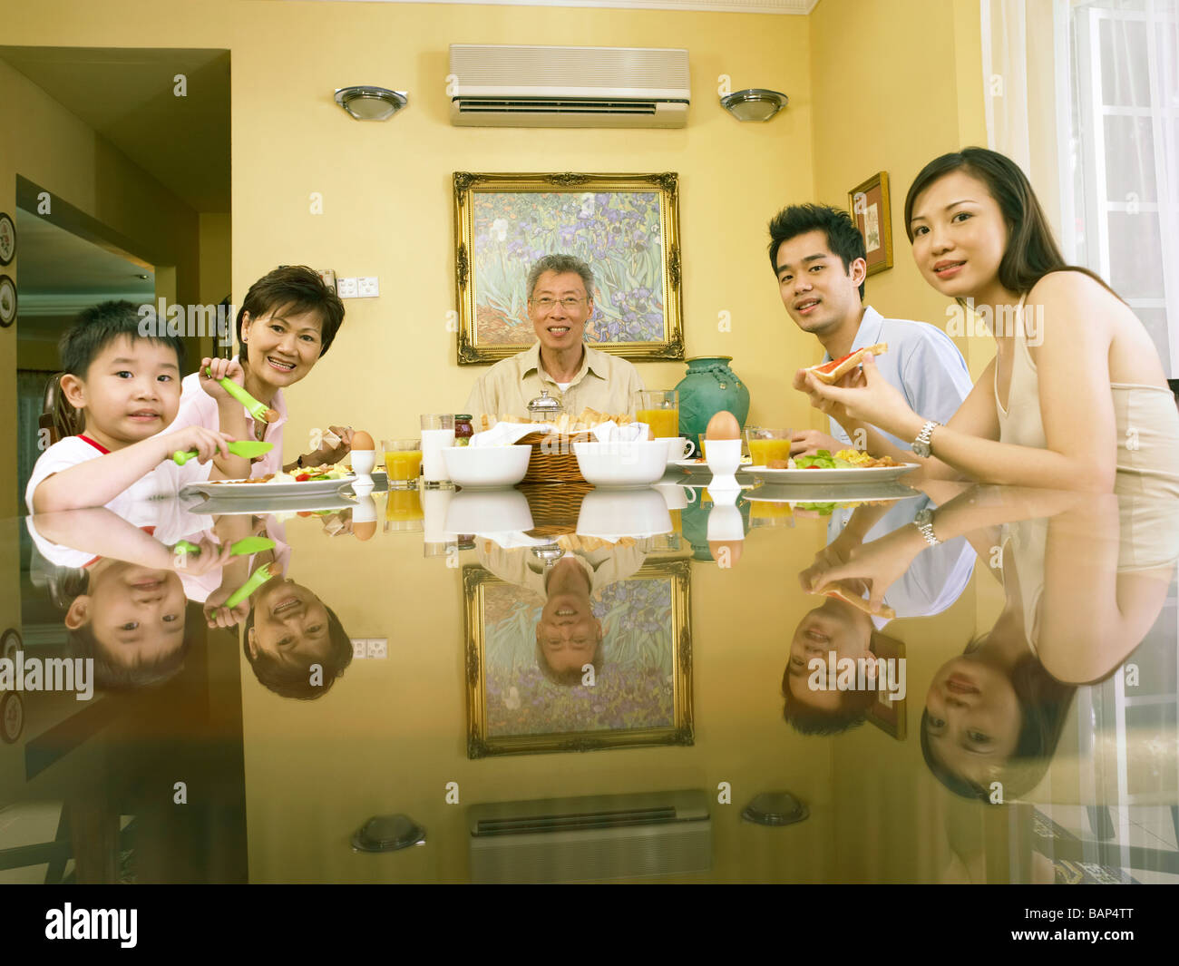 29 39years hi-res stock photography and images - Alamy