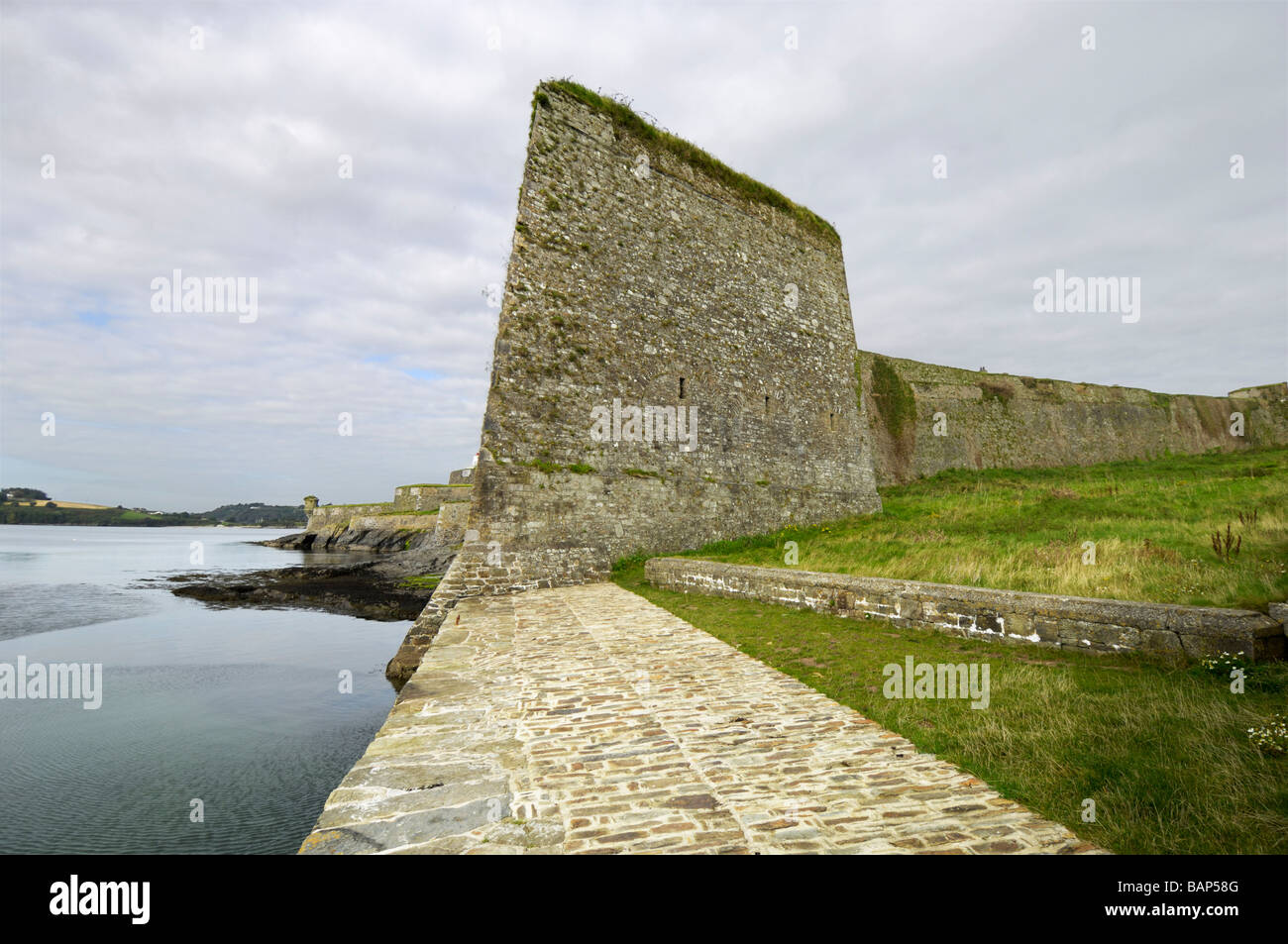 Charles Fort Kinsale High Resolution Stock Photography and Images - Alamy