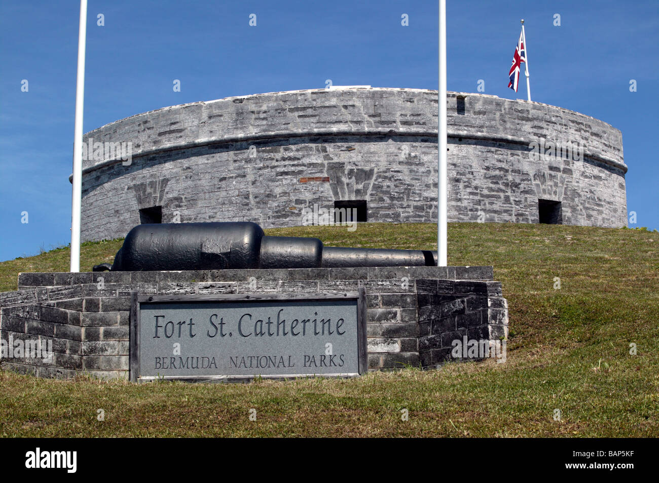 Shot of Fort St Catherine, Bermuda National Parks, St. George's Parish ...
