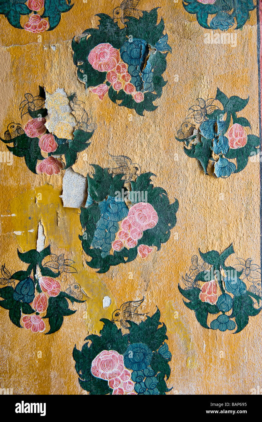 Flaking fresco hi-res stock photography and images - Alamy