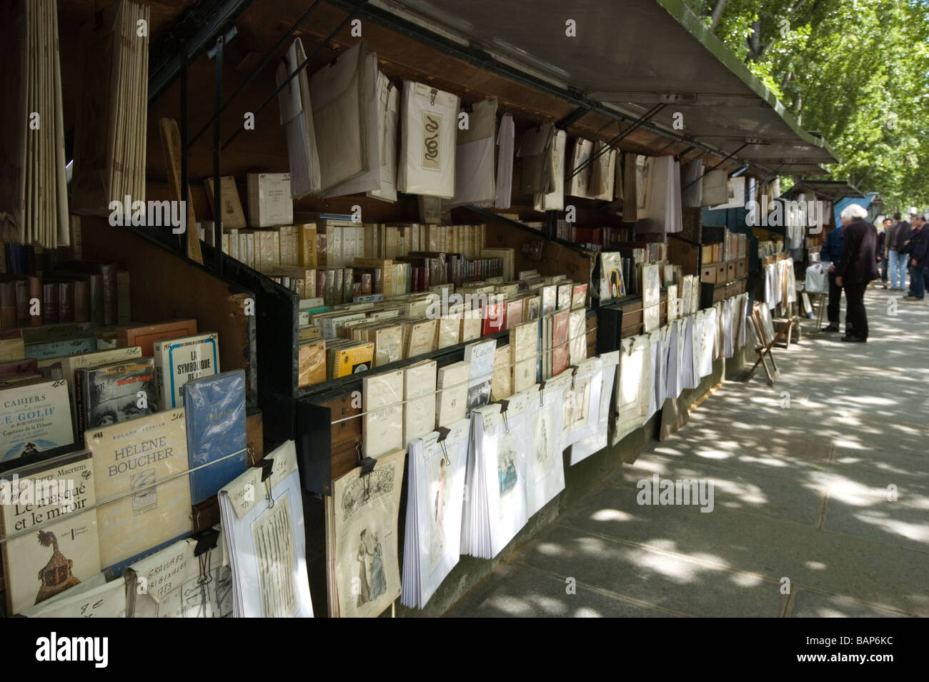 Bookstalls on the left bank of the Seine, Paris, France Stock Photo - Alamy
