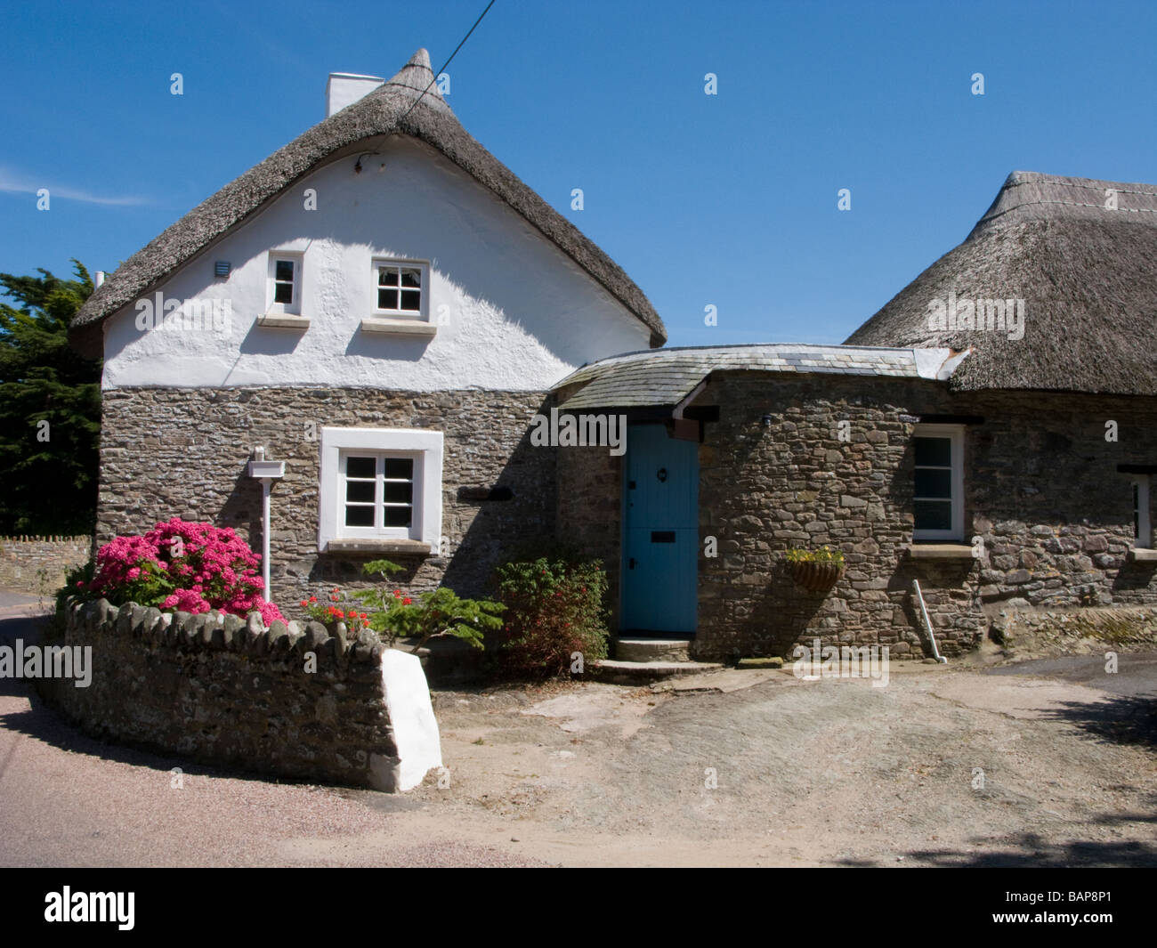 Cottage tradition hi-res stock photography and images - Alamy