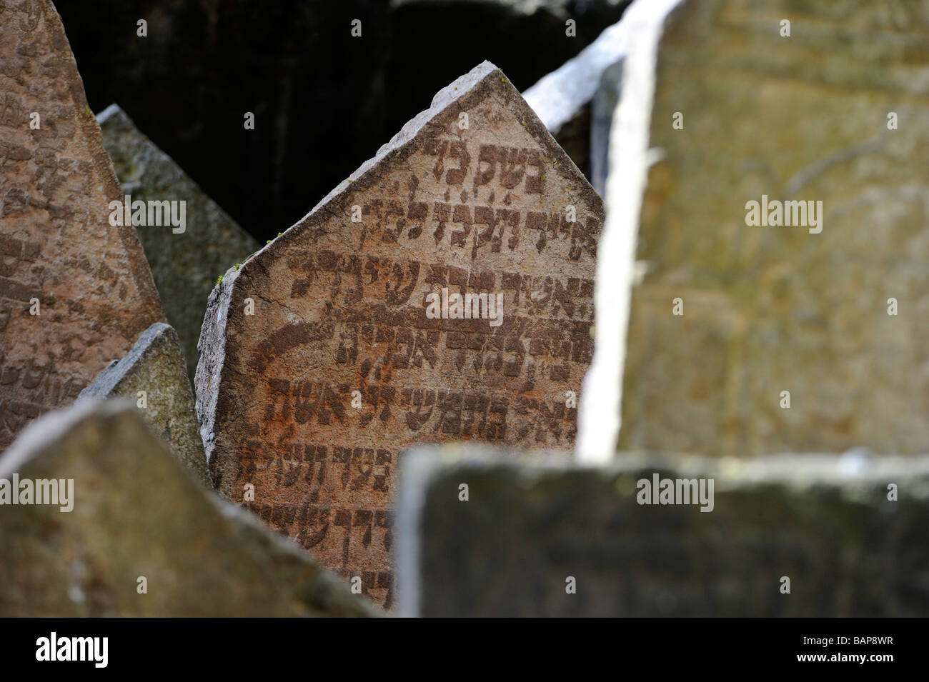 Old Jewish Cemetery Josefov, the jewish quarter of Prague Stock Photo ...