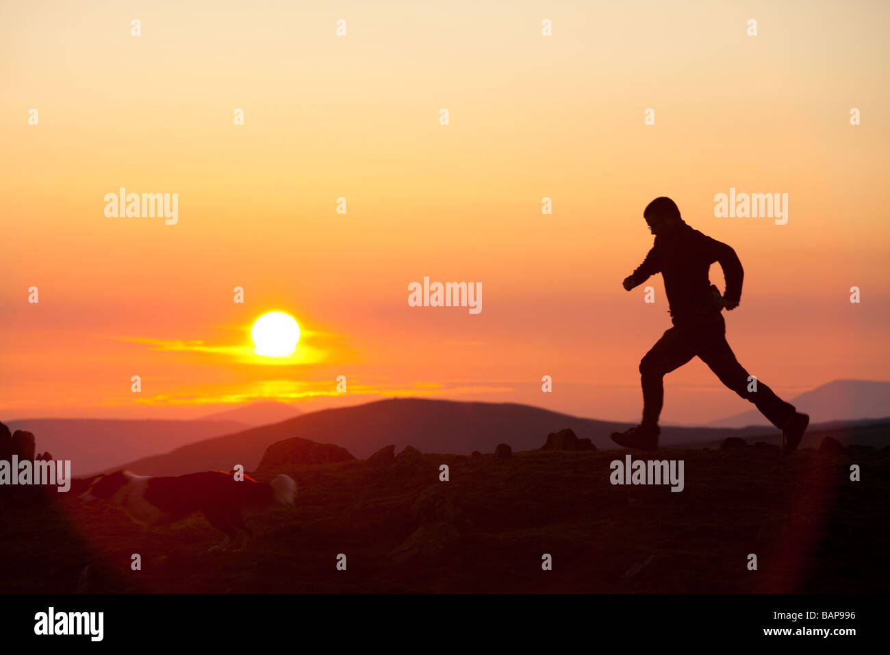 Fell running lake district hi-res stock photography and images - Alamy