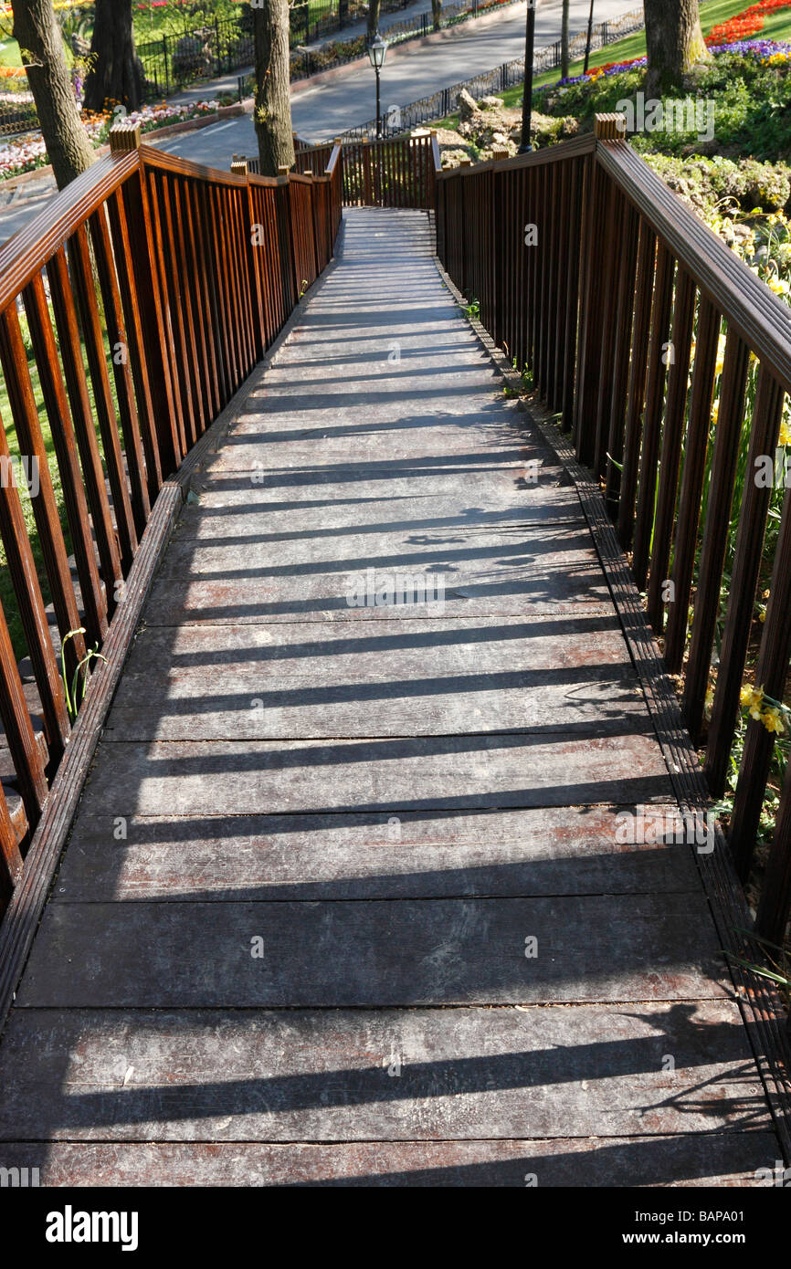Narrow wooden pedestrian bridge - passage in Emirgan Park, Istanbul ...