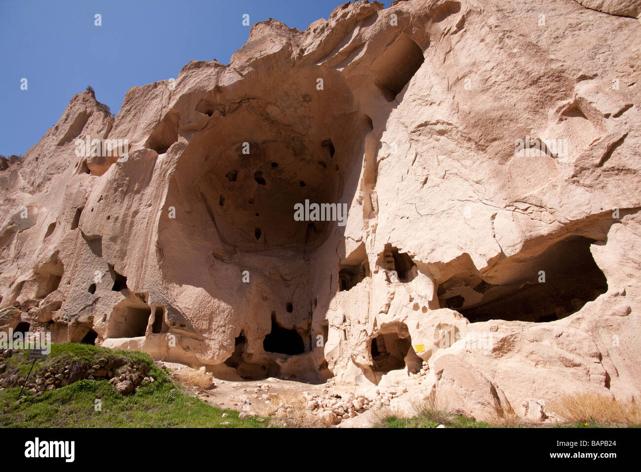 Ancient Cave Dwellings High Resolution Stock Photography and Images - Alamy