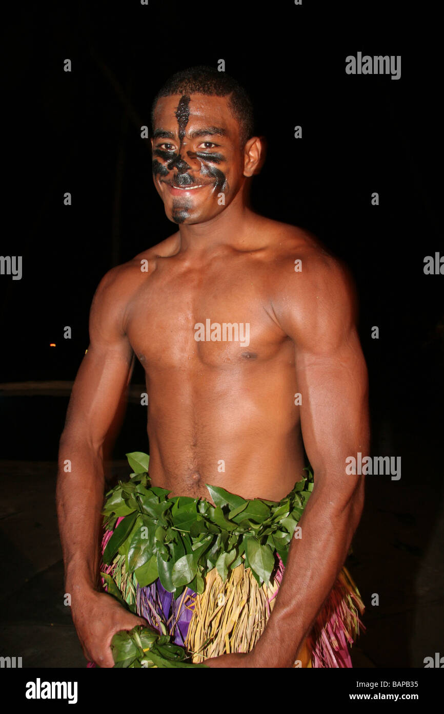Fijian dancer hi-res stock photography and images - Alamy