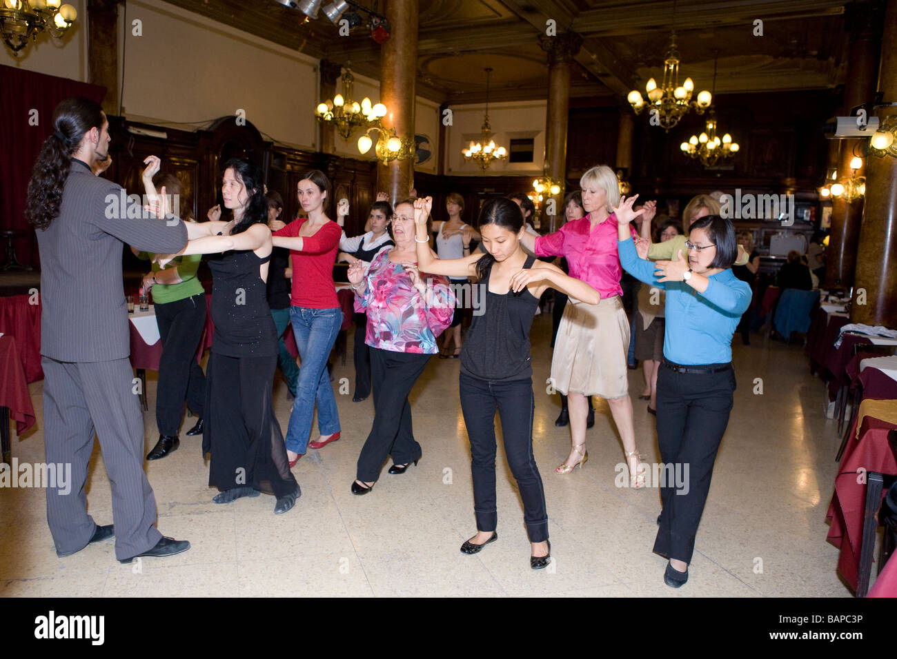 Tango lessons argentina hi-res stock photography and images - Alamy