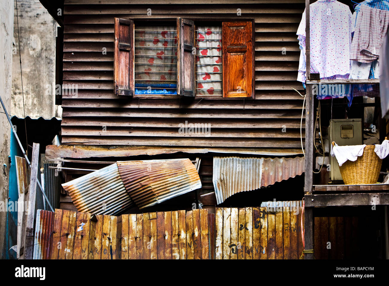 Poor poverty house hi-res stock photography and images - Alamy