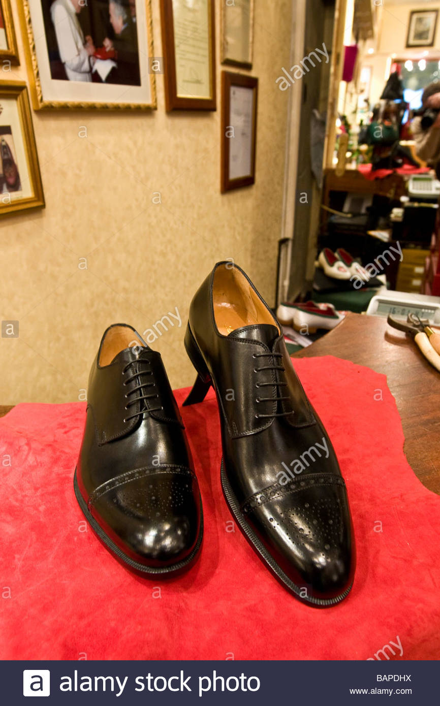 Hand Made Shoes Stock Photos & Hand Made Shoes Stock Images - Alamy