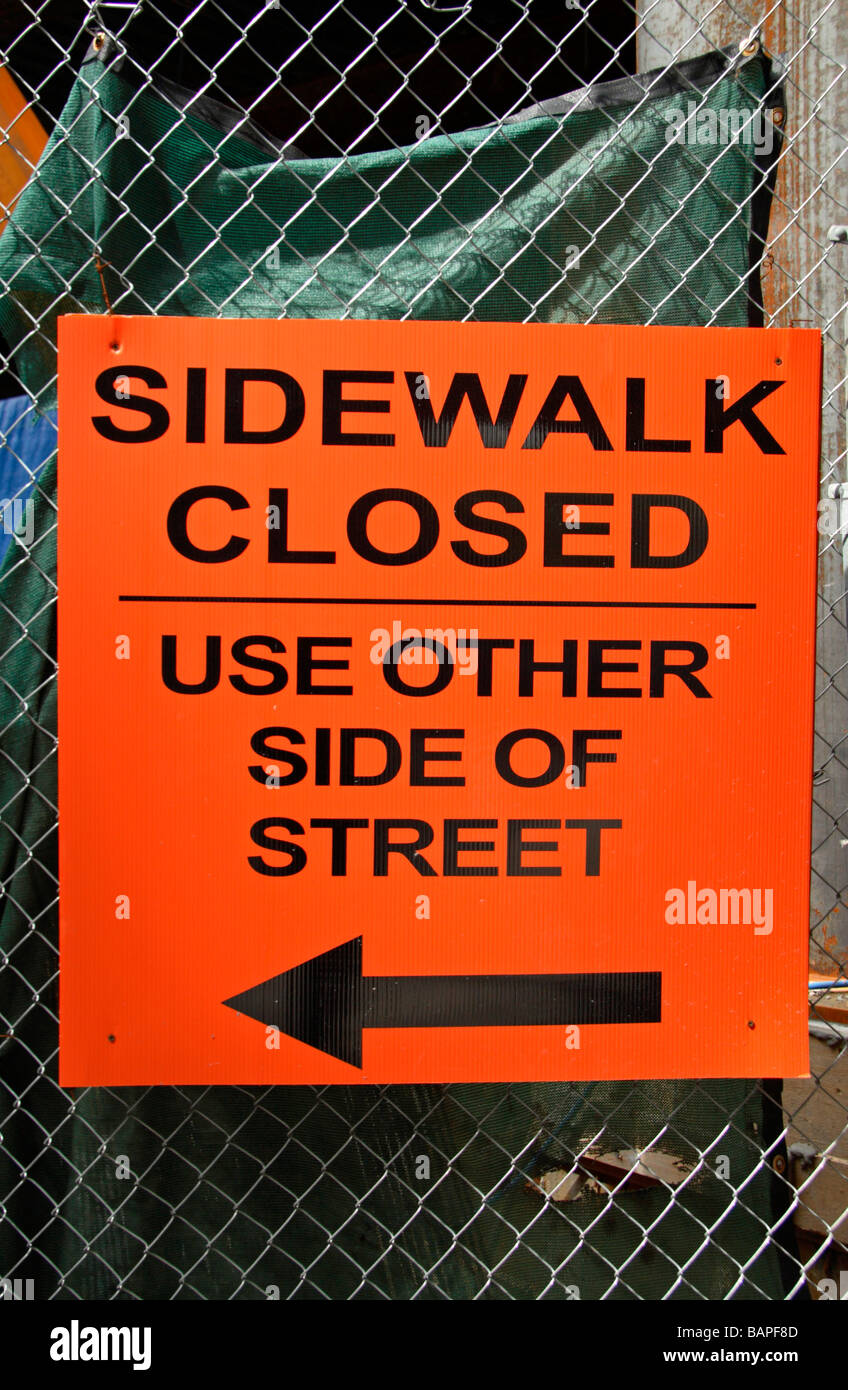 Sidewalk closed sign hi-res stock photography and images - Alamy