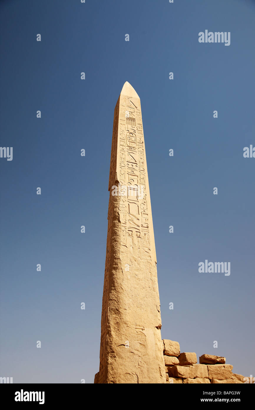 Obelisk the temple of luxor egypt hi-res stock photography and images ...