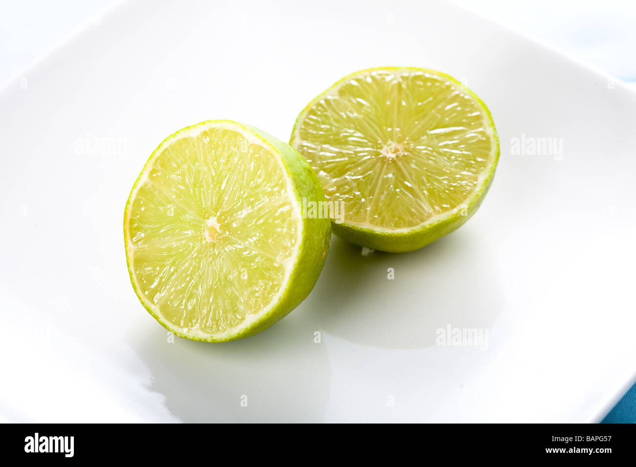 Two lime hi-res stock photography and images - Alamy