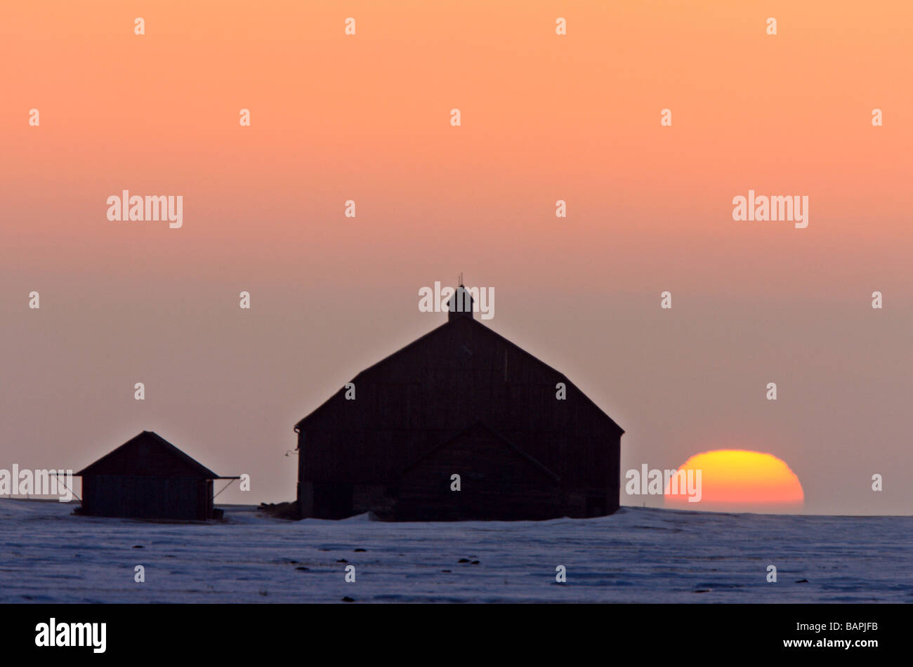 Saskatchewan winter sunset hi-res stock photography and images - Alamy