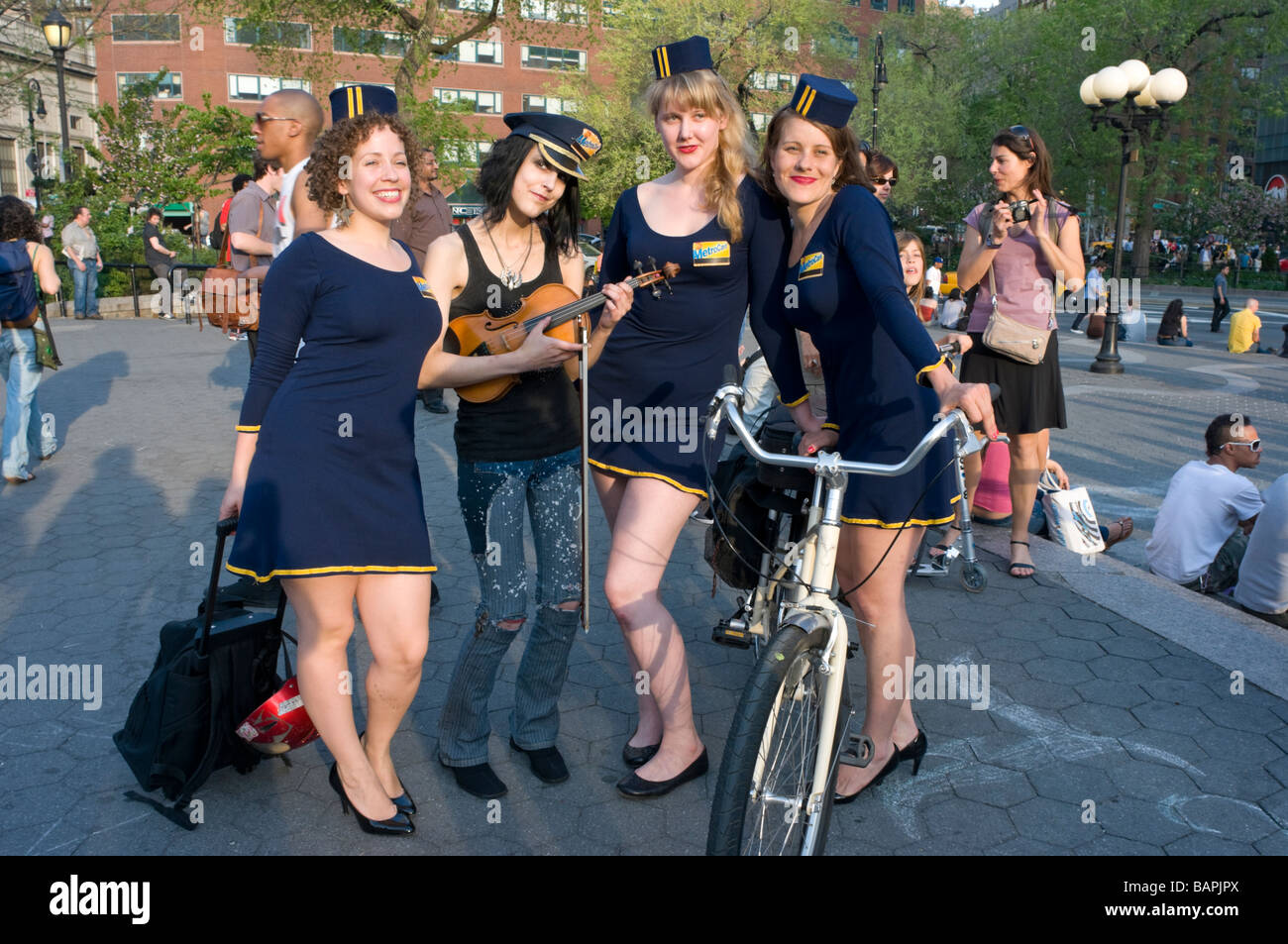 New york city subway service hi-res stock photography and images - Alamy