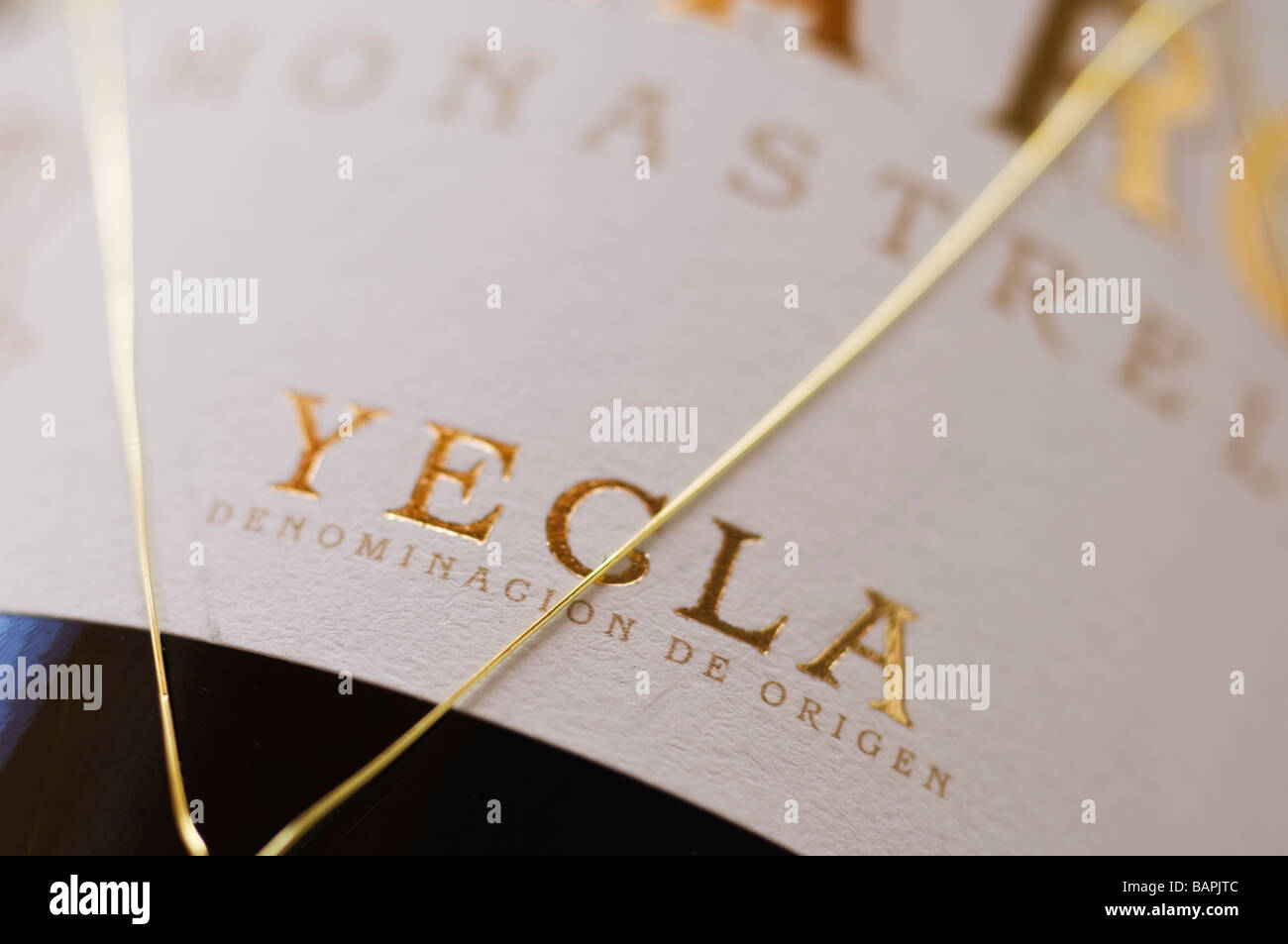 Carta roja hi-res stock photography and images - Alamy