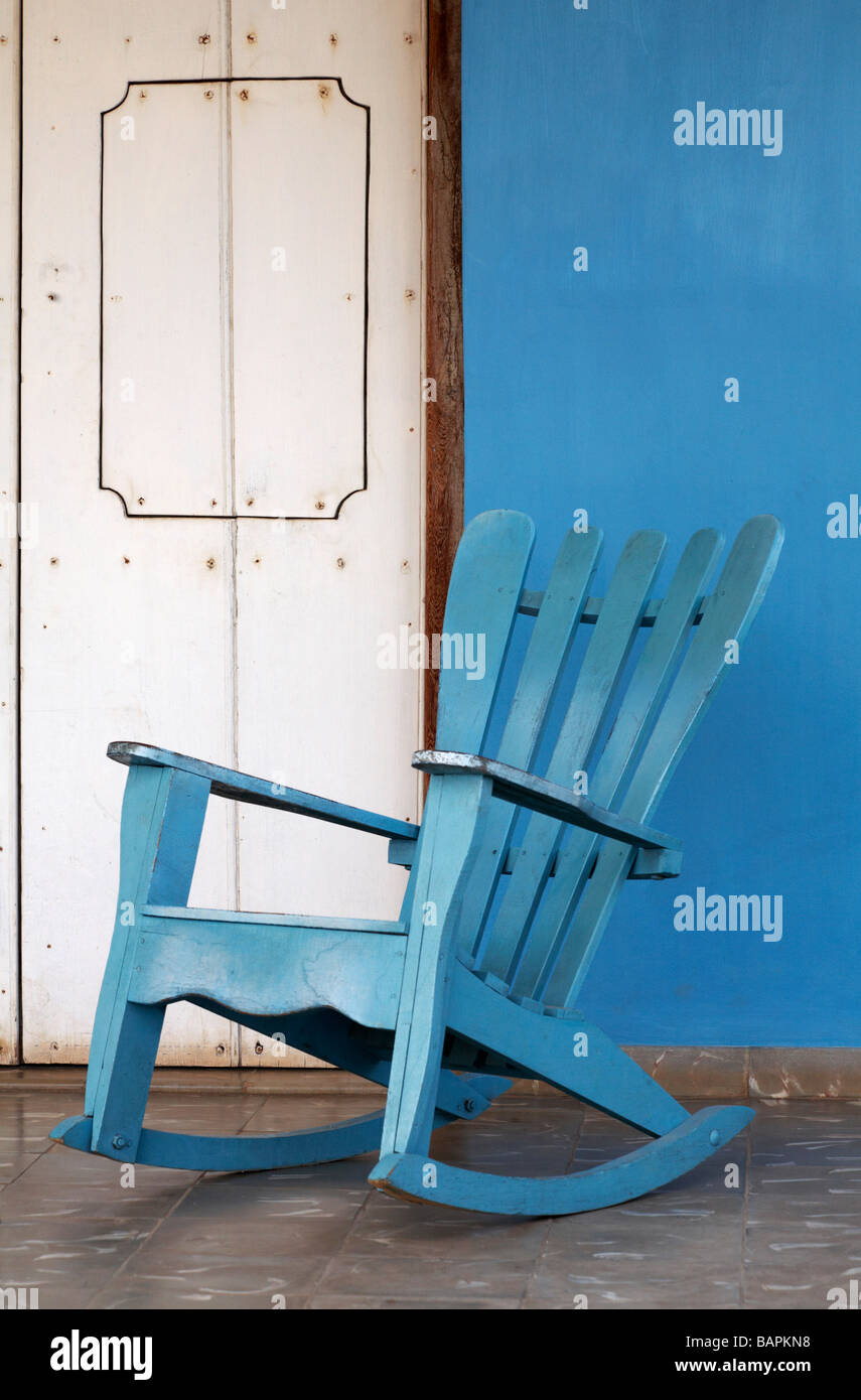 Blue rocking chair hi-res stock photography and images - Alamy