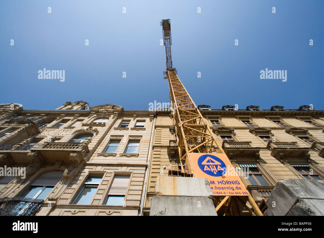 Old crane on main hi-res stock photography and images - Alamy