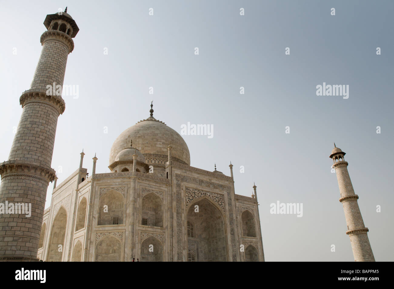 Taj mahal india wide angle hi-res stock photography and images - Alamy