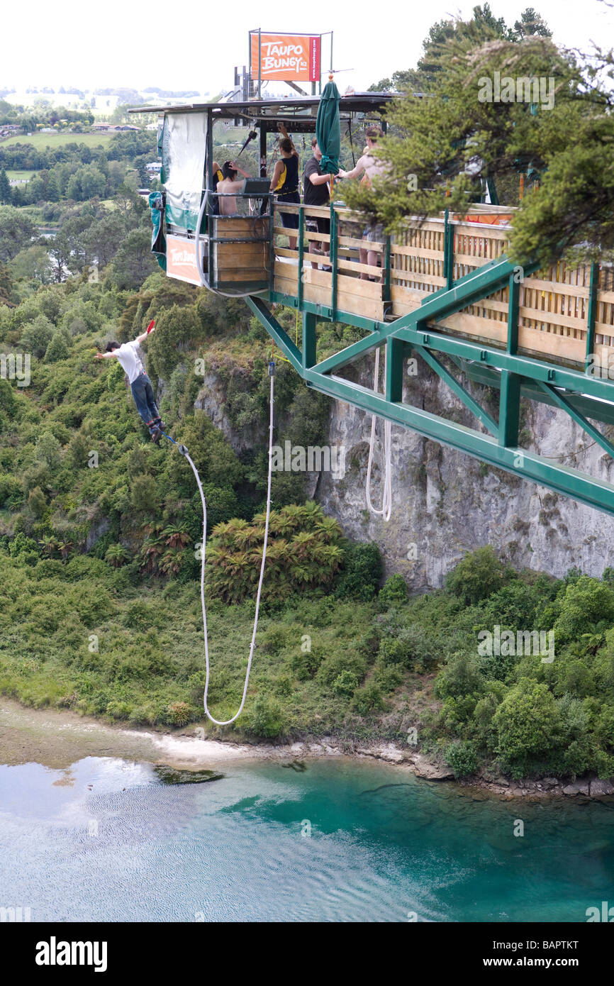 Taupo bungy jump hi-res stock photography and images - Alamy