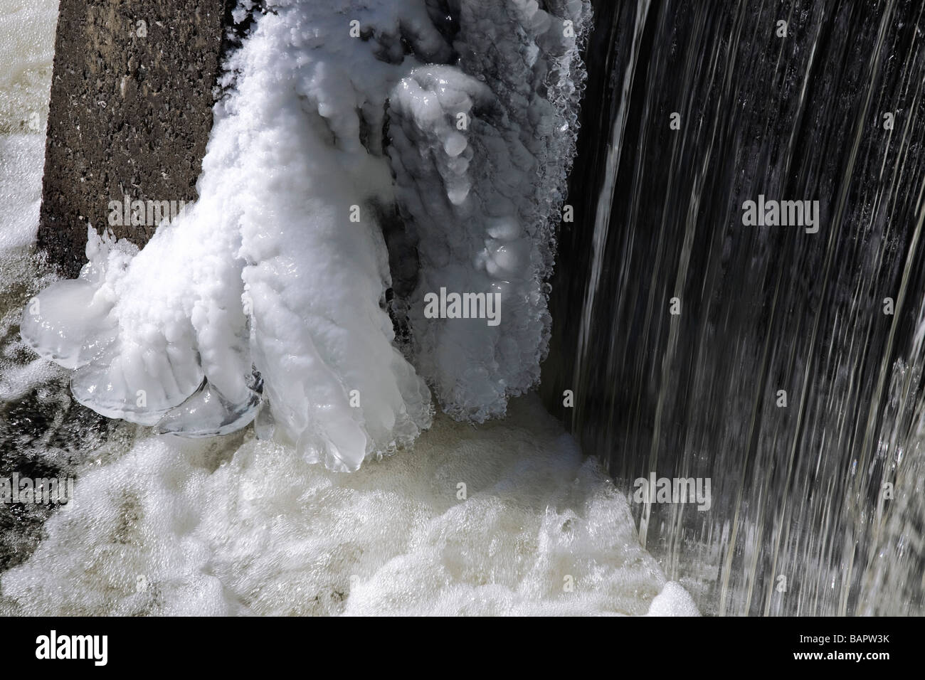 Water and ice pics hi-res stock photography and images - Alamy