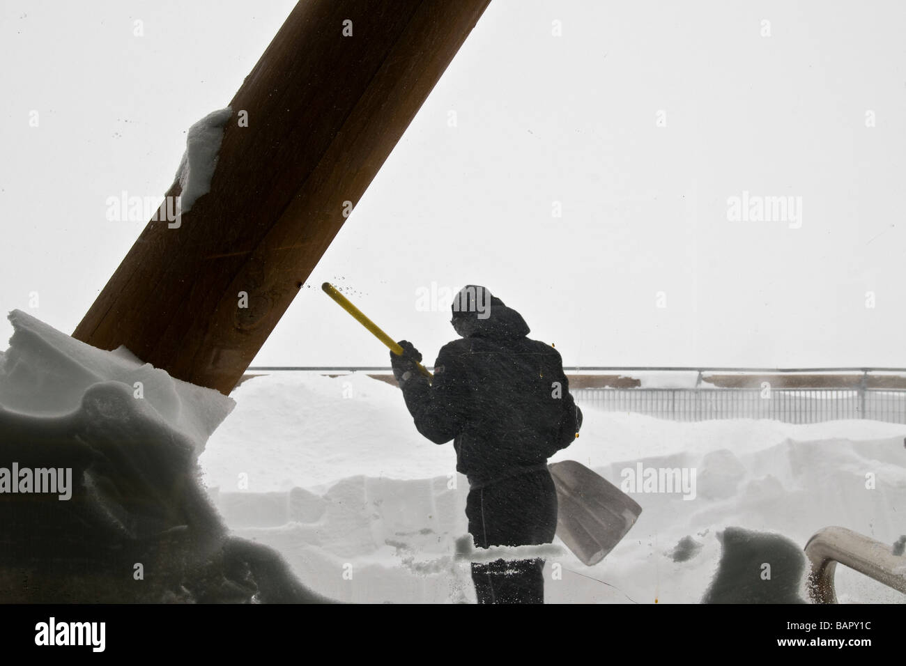 Snow covert hi-res stock photography and images - Alamy