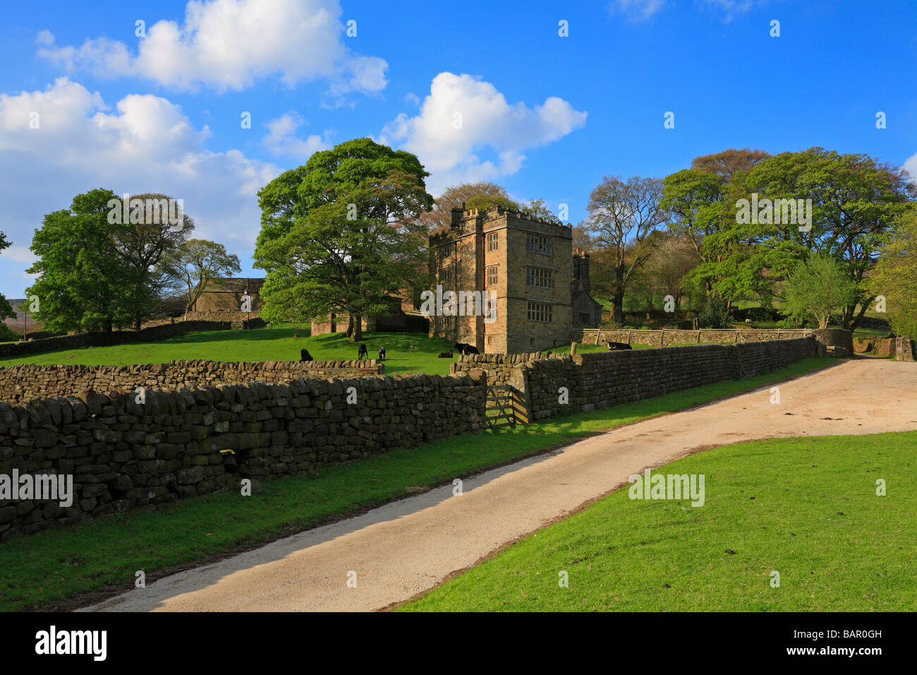 Hathersage north lees hall hi-res stock photography and images - Alamy