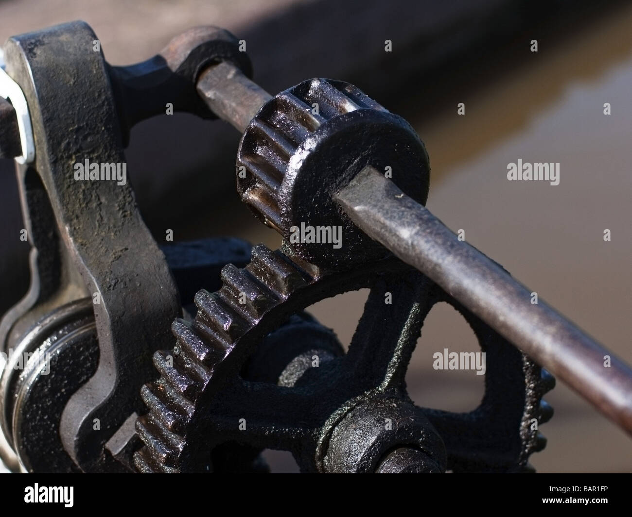 Lock cogs hi-res stock photography and images - Alamy