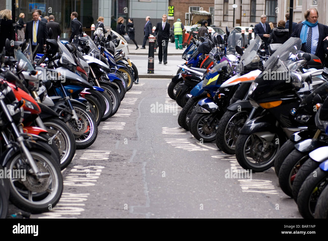 Rows of motorbikes parked in the City of London Stock Photo - Alamy