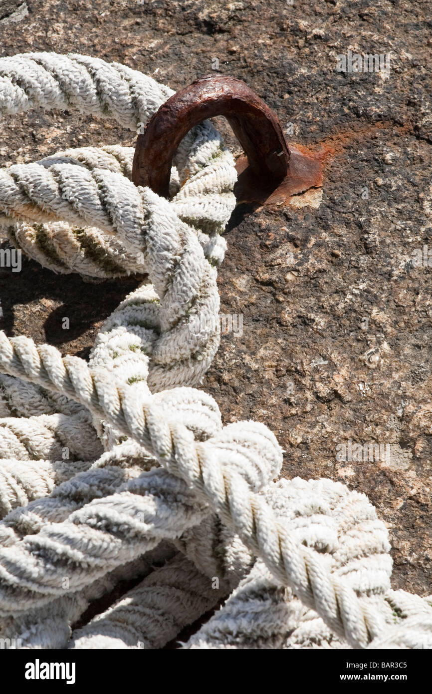 A coiled mooring rope Stock Photo - Alamy