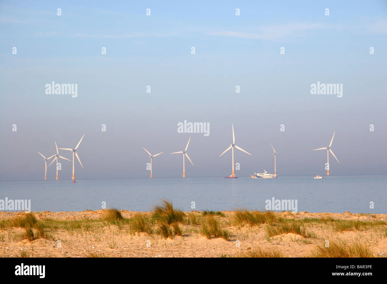 Wind farm off the Norfolk coast Stock Photo - Alamy