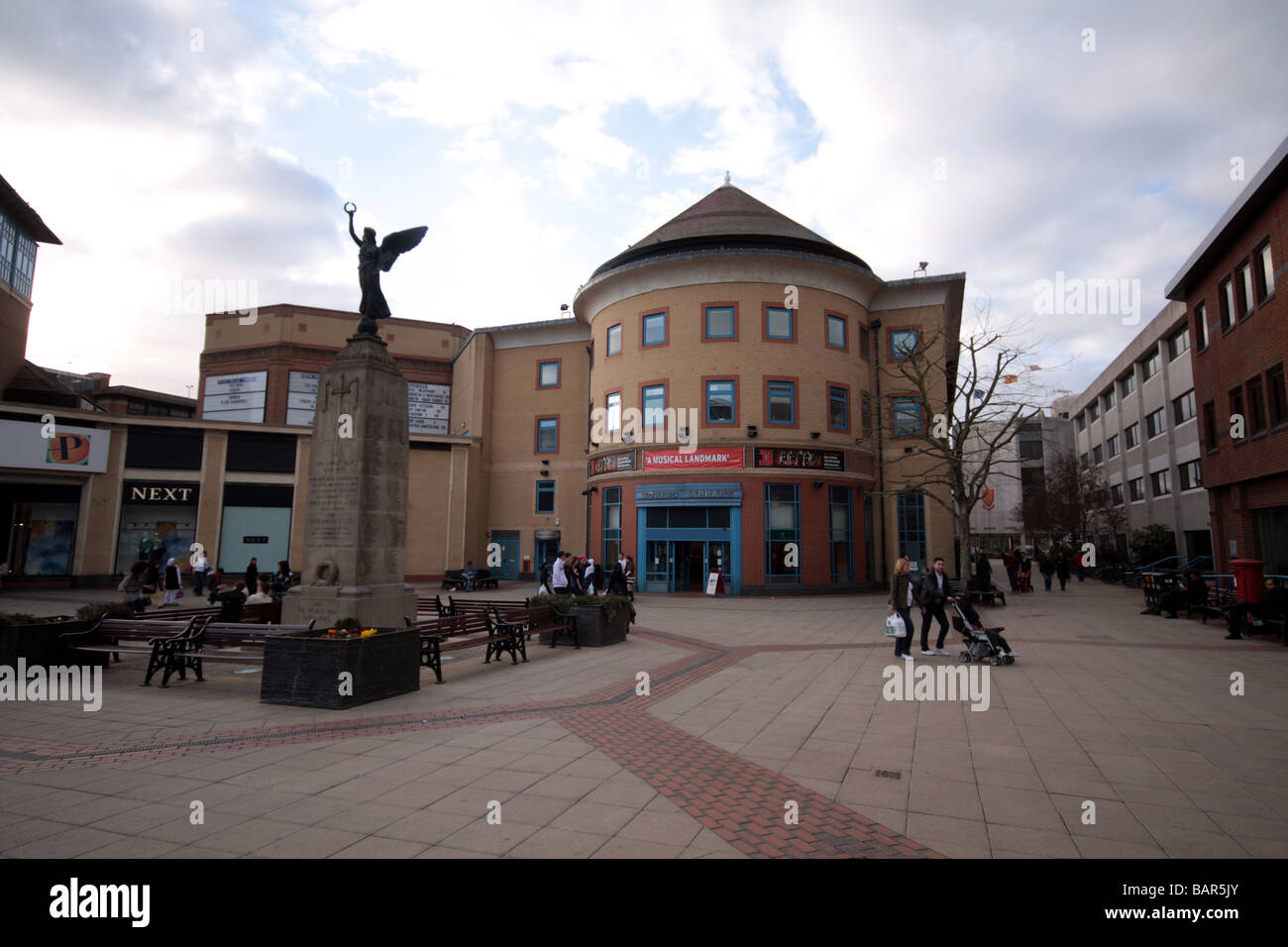 woking shopping centre Stock Photo - Alamy
