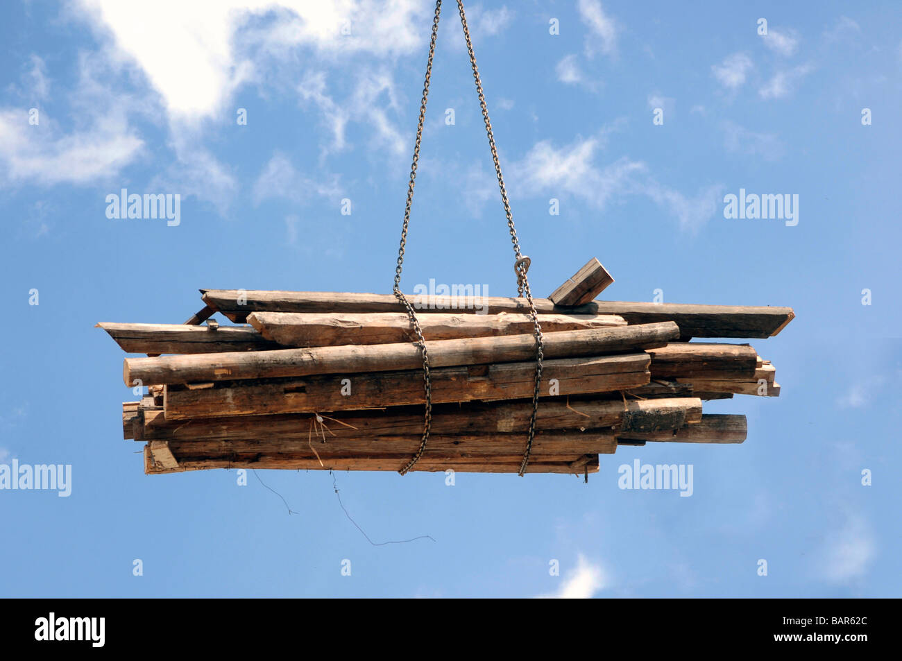 Lifting tree trunks hi-res stock photography and images - Alamy