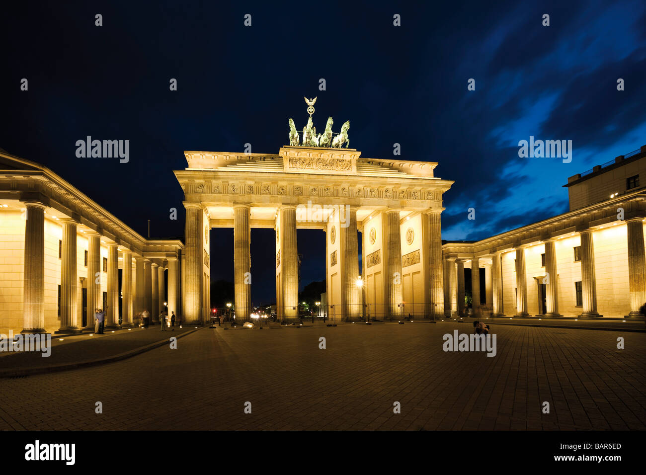 Germany, Berlin, Brandenburg Gate at night Stock Photo - Alamy